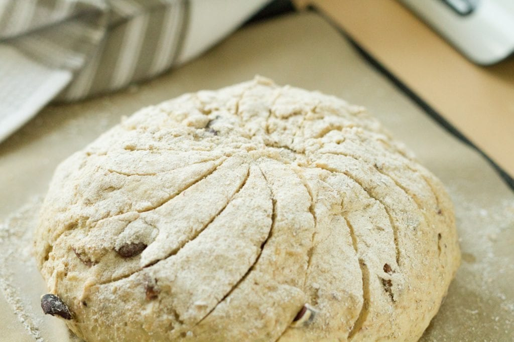 Mediterranes Buttermilch-Brot » Küchen-Miezen: Back-Blog, Anleitungen ...